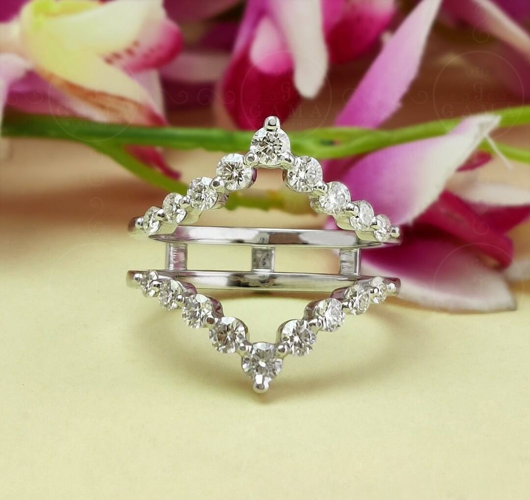 Double Curved Wedding Band, Ring Guards for Women, Moissanite Ring ...
