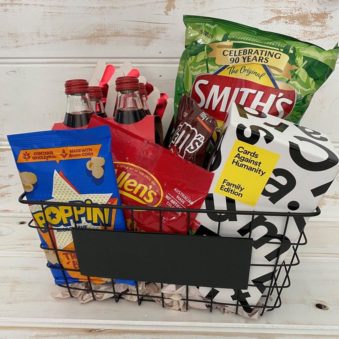 Family Game Night Gift Baskets | Family Gift Baskets | Family Fun Night ...