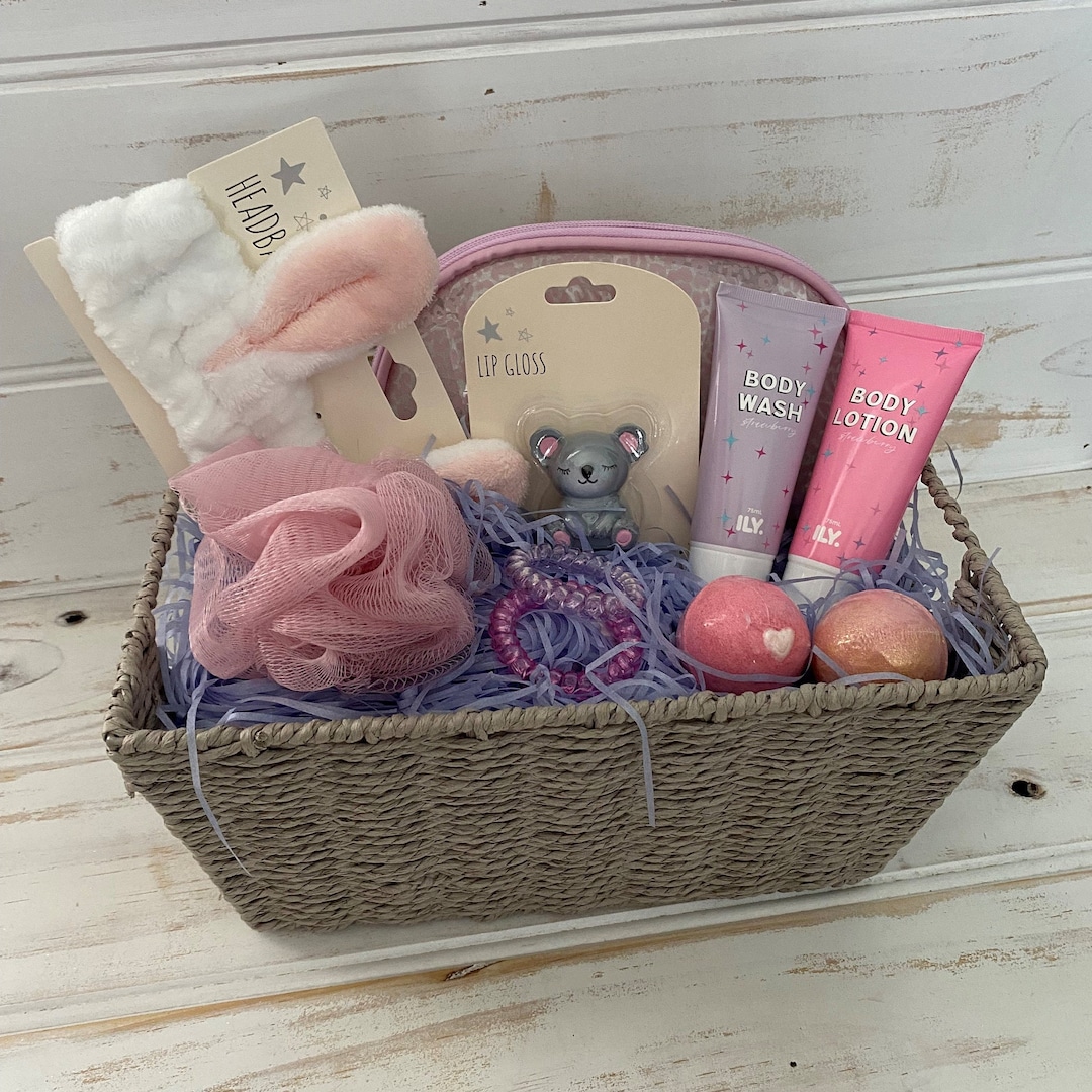 Girls Pamper Baskets | Tween Gift Basket | Pamper Packs - Etsy