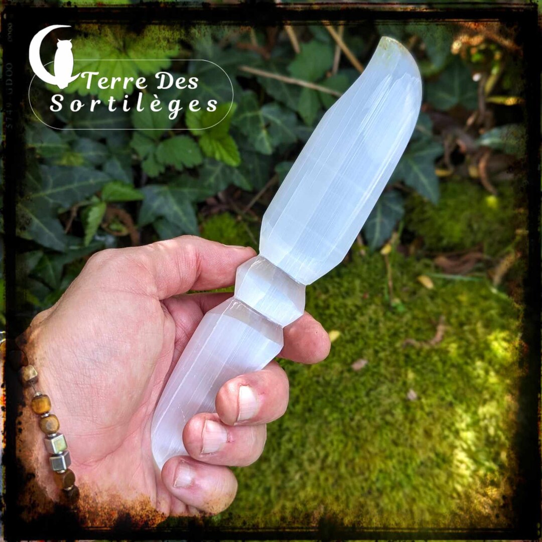 Athamé in Selenite Altar Tool Gift Idea Magic Litho Magic Hoodoo Well ...