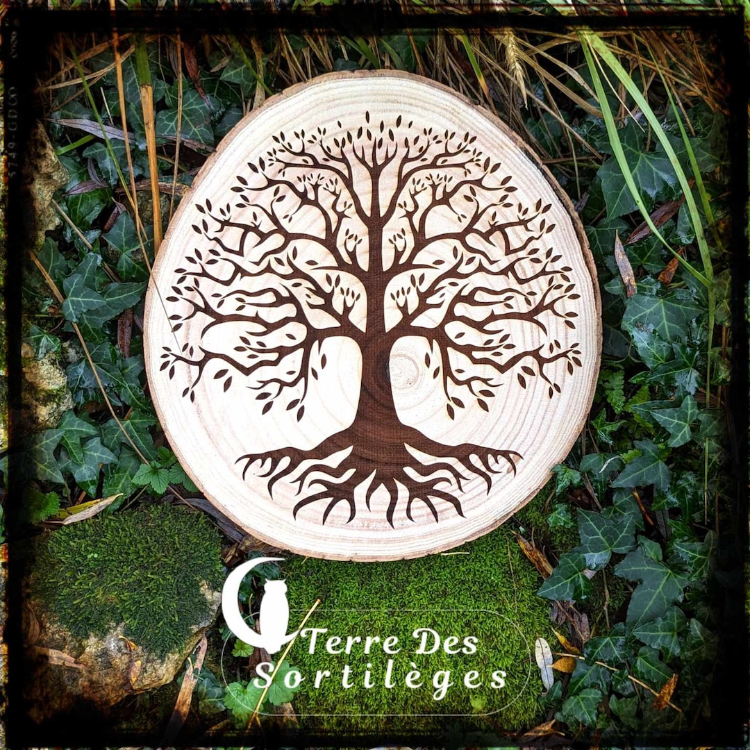 Tree of Life 35cm Wood Engraving Magic Wicca Hoodoo Well-being Gift ...
