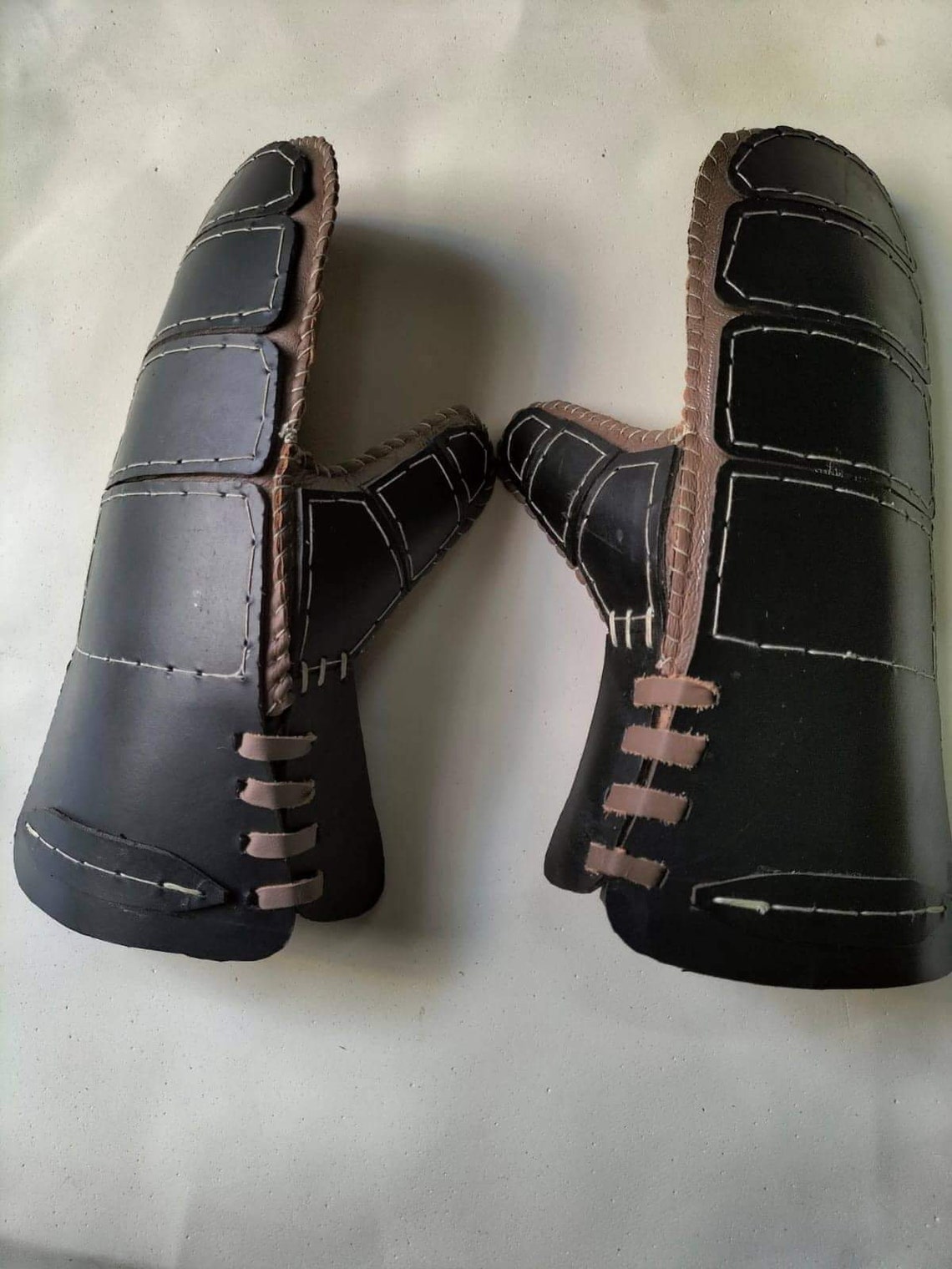 Pair Combat Gauntlets,viking Leather Gauntlets,battle Ready Leather ...