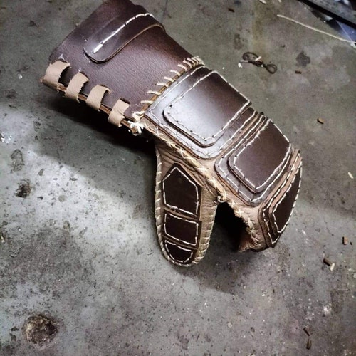 Pair Combat Gauntlets,viking Leather Gauntlets,battle Ready Leather ...
