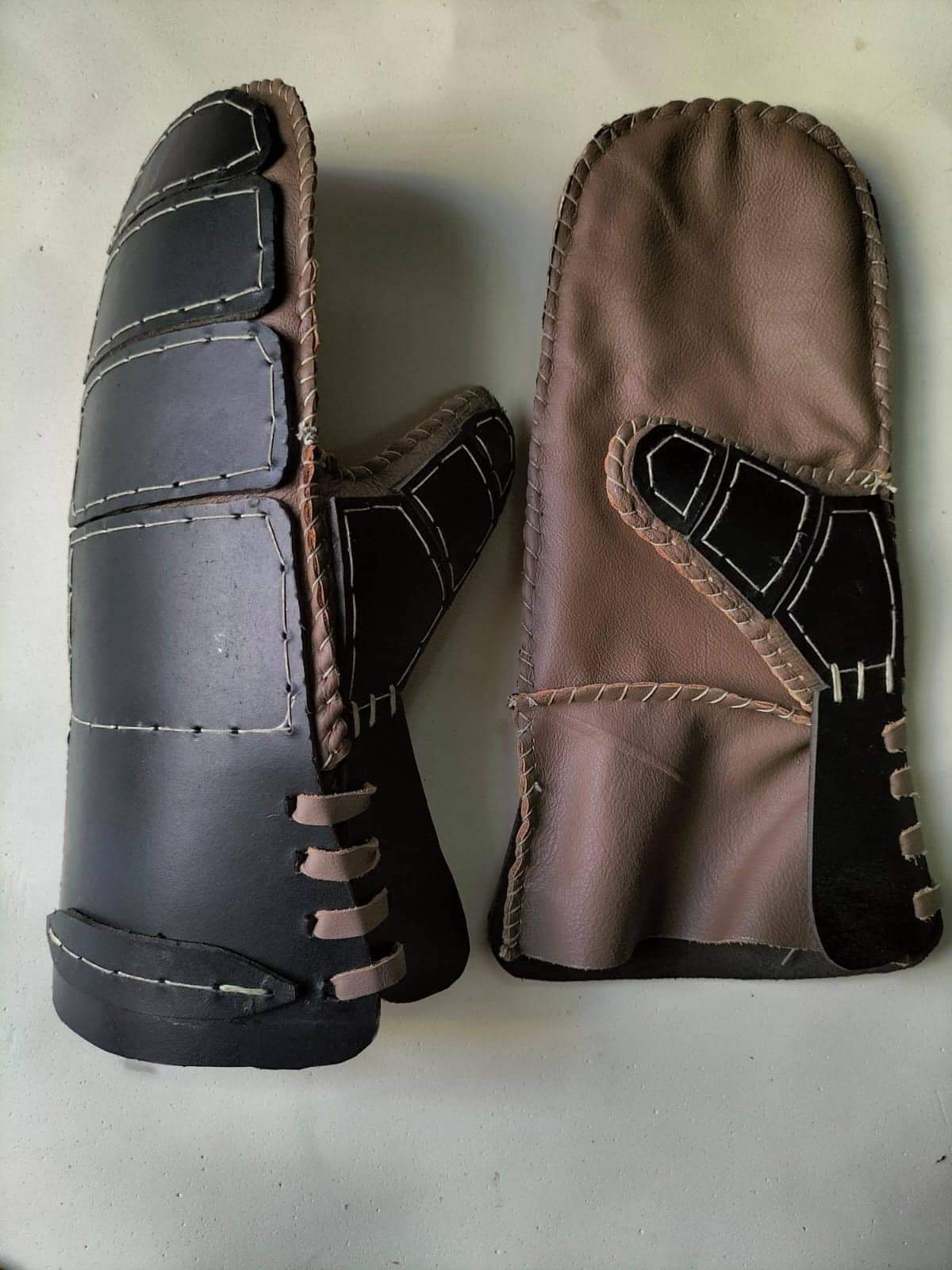 Pair Combat Gauntlets,viking Leather Gauntlets,battle Ready Leather ...