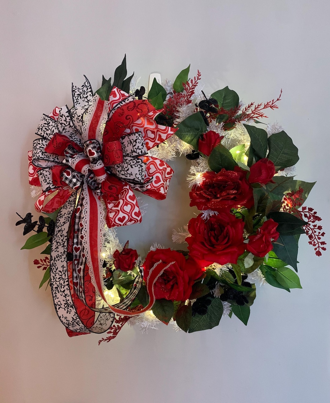 Pre-lit Valentines Day Roses Wreath With Remote, Valentine Wreath With ...