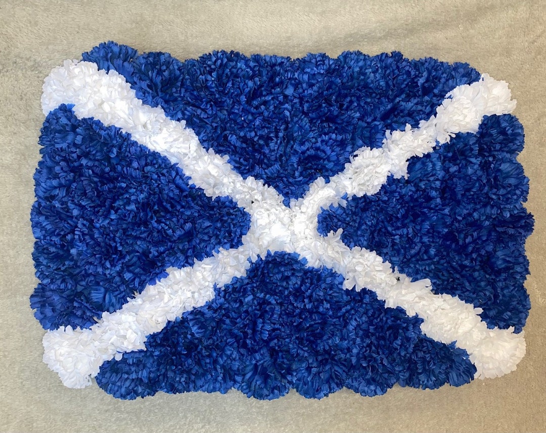SCOTTISH FLAG Funeral Memorial Tribute Artificial Flowers Silk Wreath ...