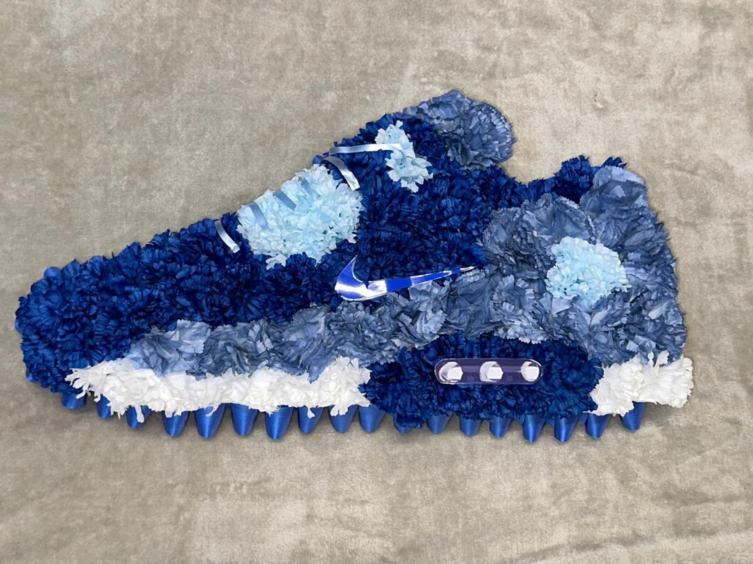 TRAINER RUNNING SHOE Funeral Memorial Tribute Artificial Flowers Silk ...