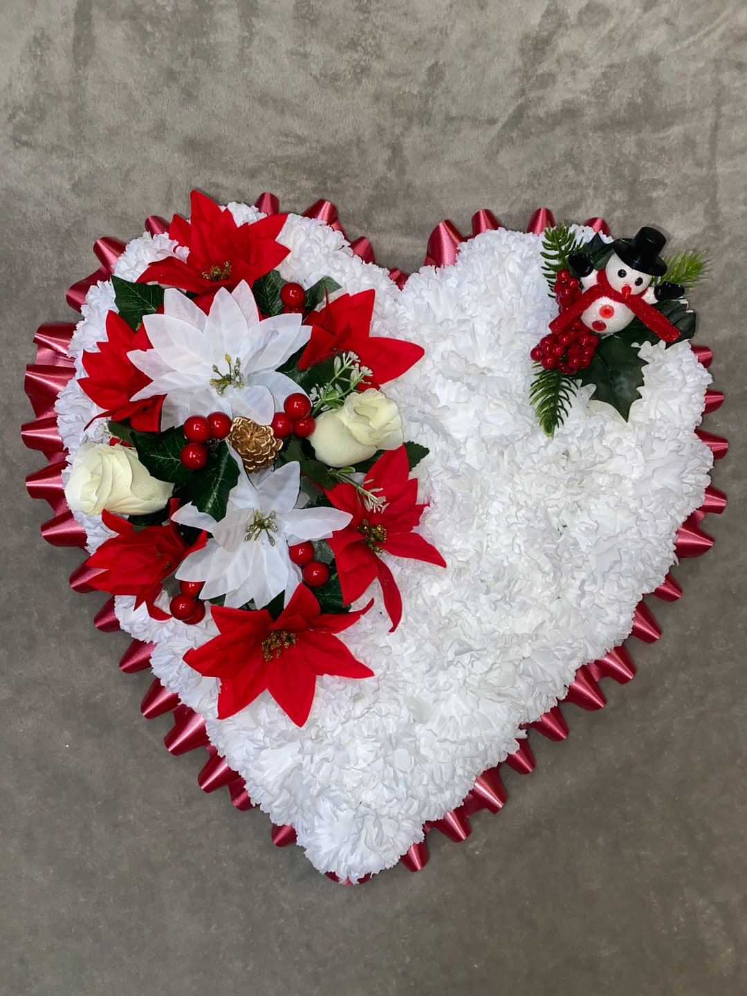SNOWMAN or SANTA HEART Memorial Flower Wreath Funeral Xmas Tribute With ...
