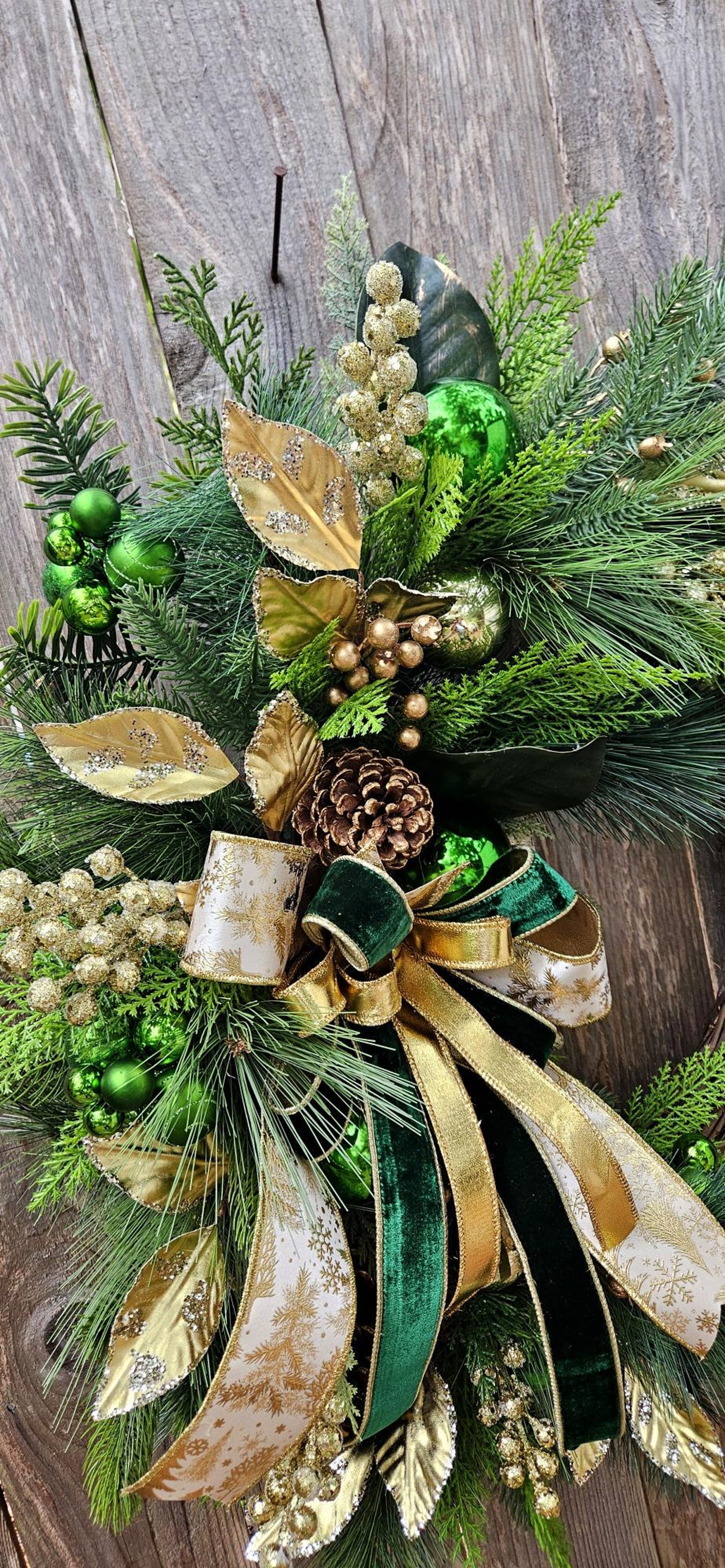 Emerald Green and Gold Christmas Wreath, Holiday Front Door Wreath ...