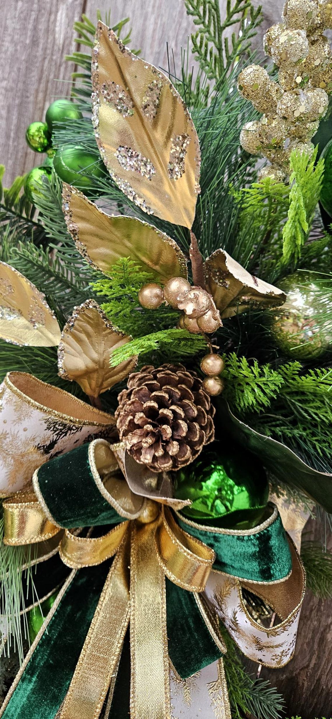 Emerald Green and Gold Christmas Wreath, Holiday Front Door Wreath ...