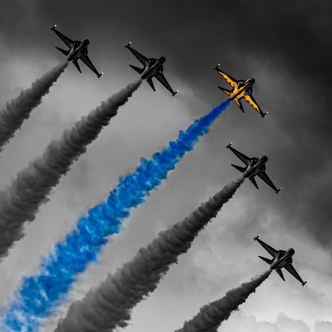 Golden Eagles Fighter Jet Aircraft Flypast in Formation at Airshow - Etsy