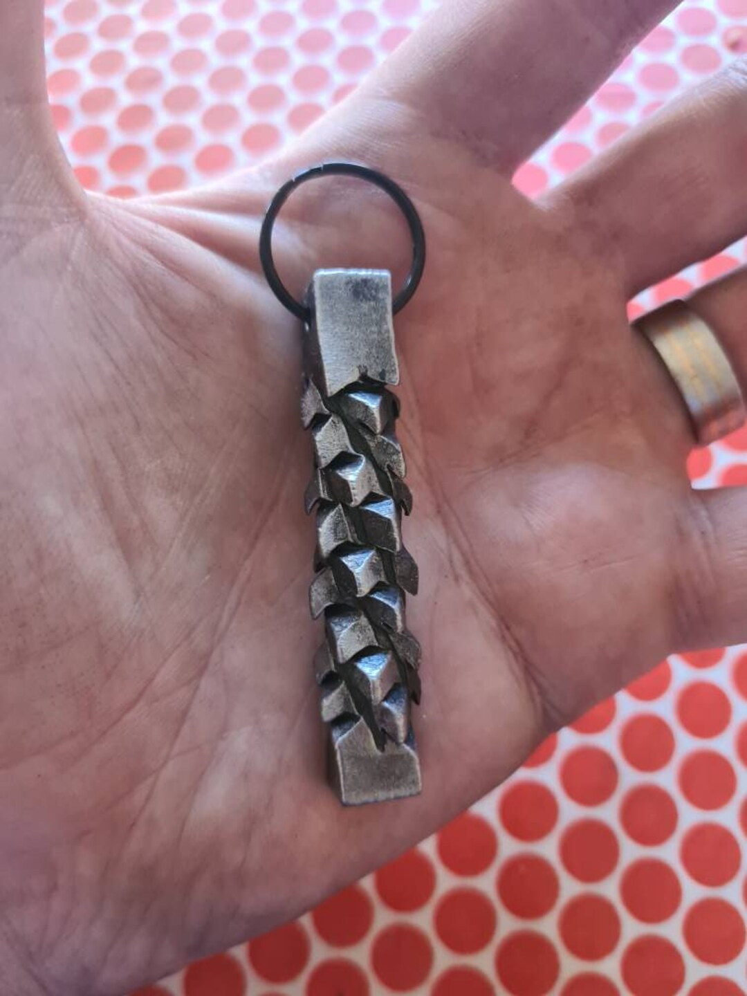 Blacksmith Keychain Dragon Scale Steel Keyring Twist Keyfob Bag Charm ...