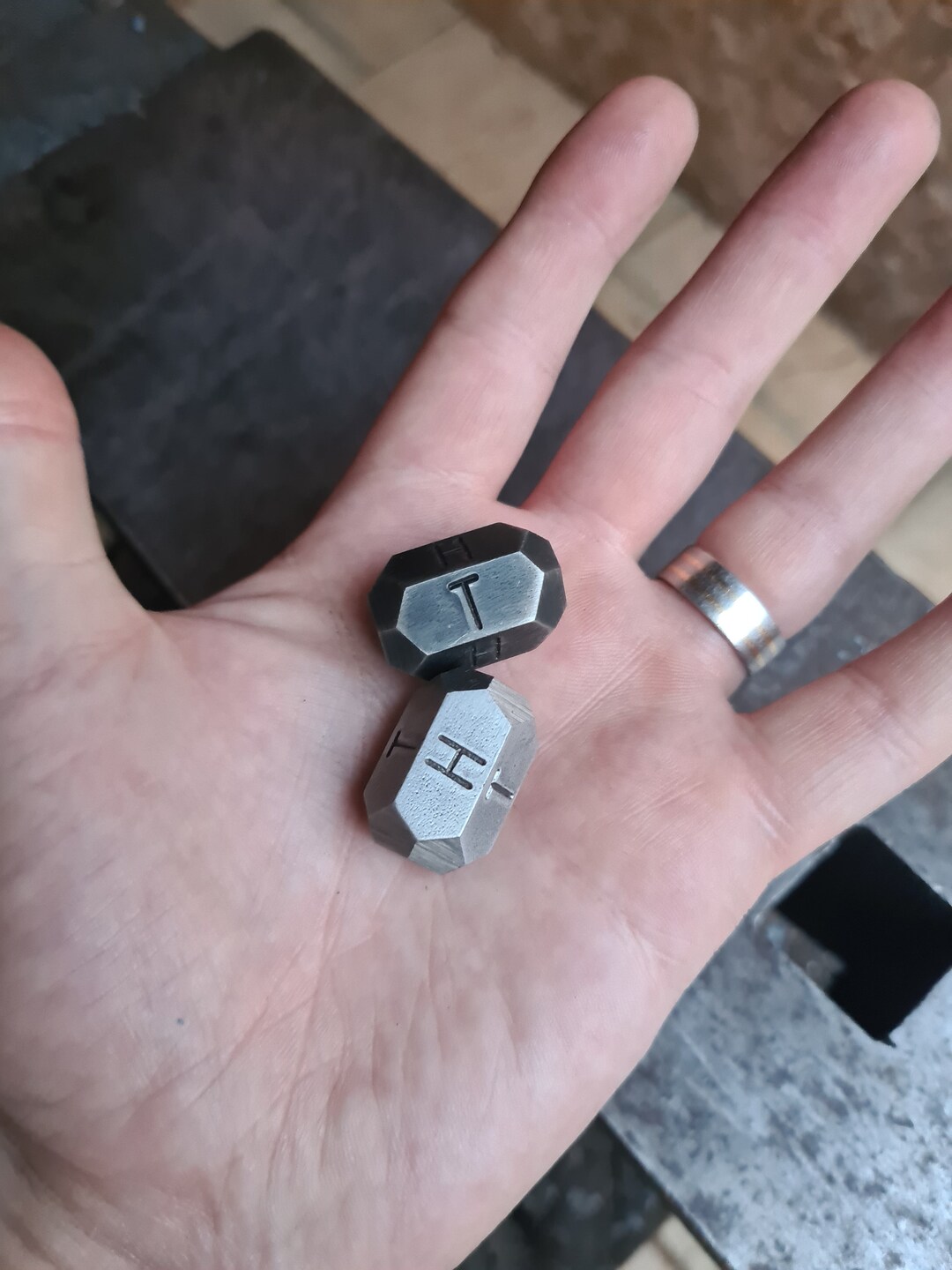 Coin Flip Dice. Hand Forged Steel Heads Tails Pill Dice 25mm Solid ...