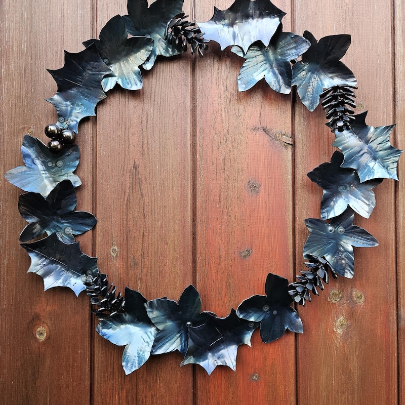 Christmas Pewter Wreath - Etsy UK