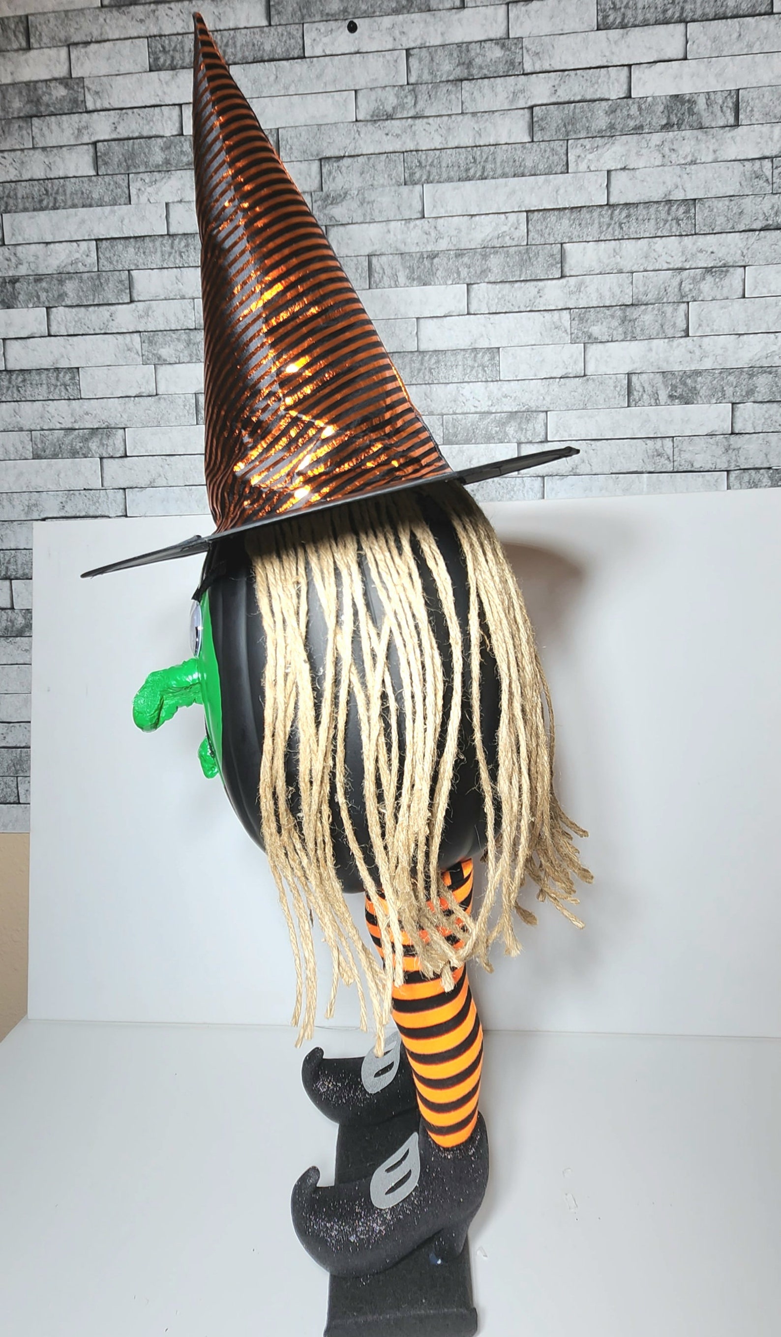 Stylish Props Pumpkin Witch, Medium Stand up Decor, Stand up Styrofoam ...