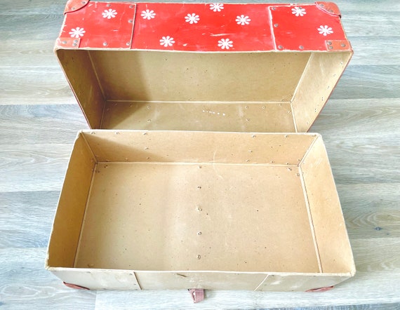 Rare Vintage Retro Laundry box in Red with White Flor… - Gem