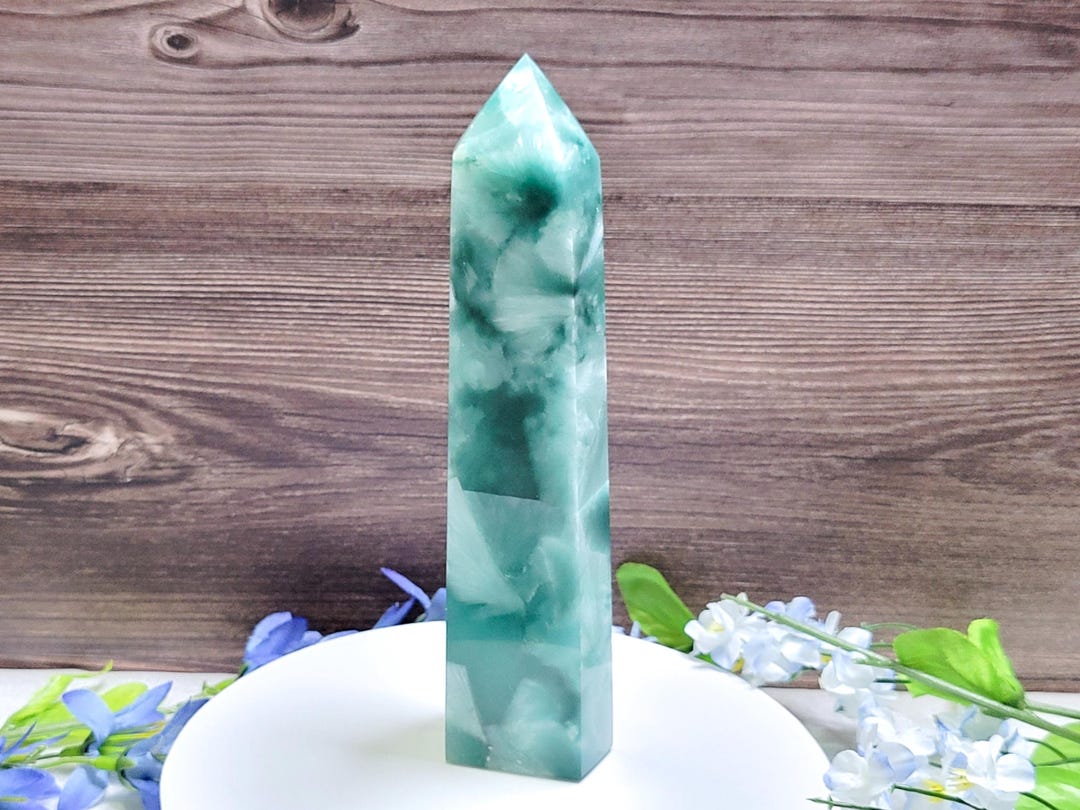 Blue Alabaster Crystal Tower/ Vivid Blue Alabaster Stone/ Alabaster ...