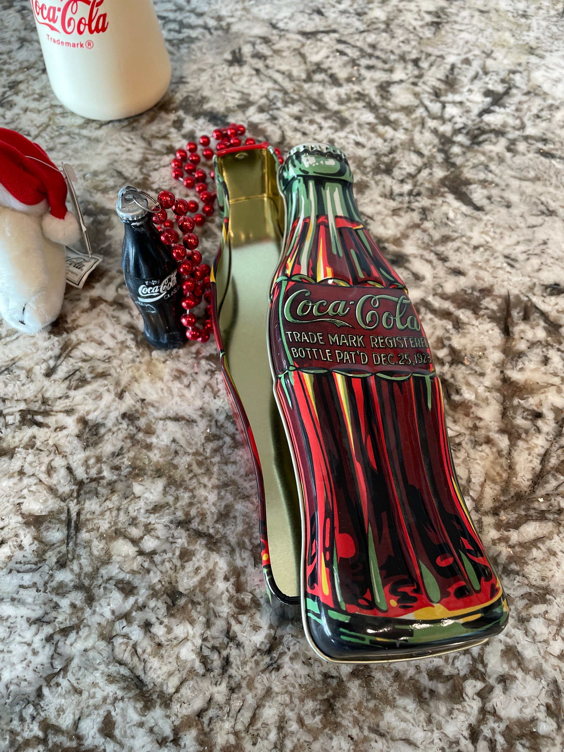 Coca Cola Memorabilia, Coca Cola MLB Sport Cup, Coca Cola Bottle Tin ...