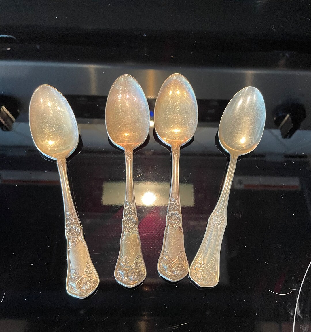 Antique Oneida Community Reliance Plate A1 Silver Spoons 4 - Etsy
