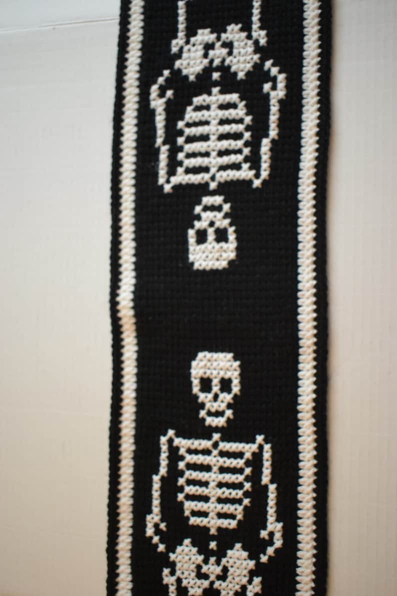 Skeleton Scarf Digital Download - Etsy