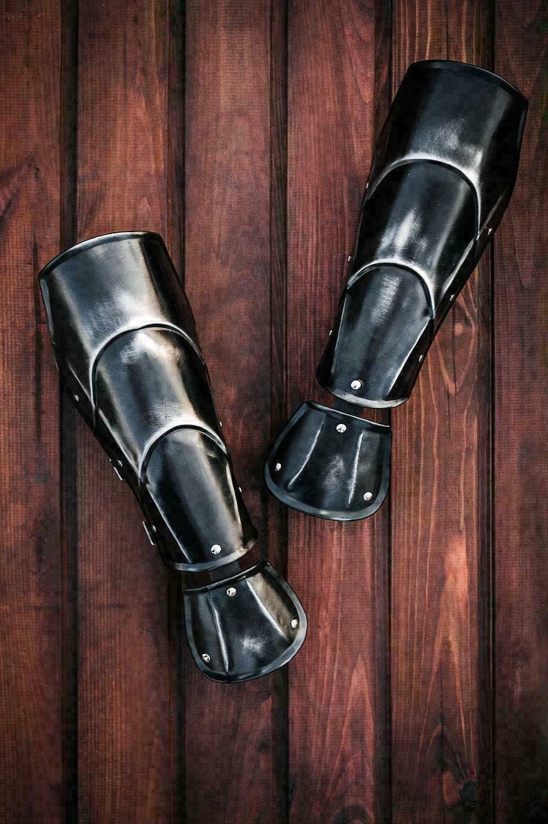 Medieval Pair of Arm Bracers Fantasy Warrior LARP Costume - Etsy Canada