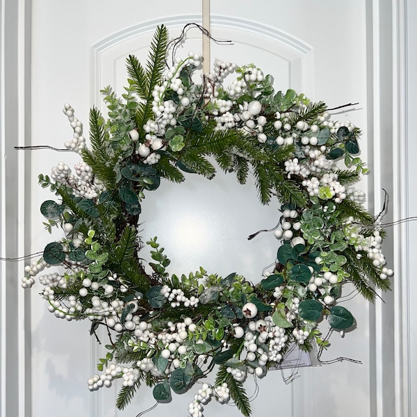 White Berry Wreath - Etsy