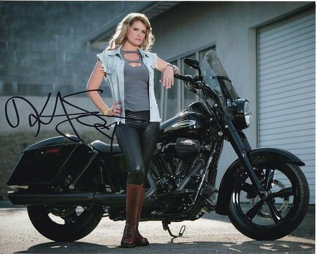 Kristy Swanson Signed Autographed 8x10 Harley Davidson Motorcycle Photo ...