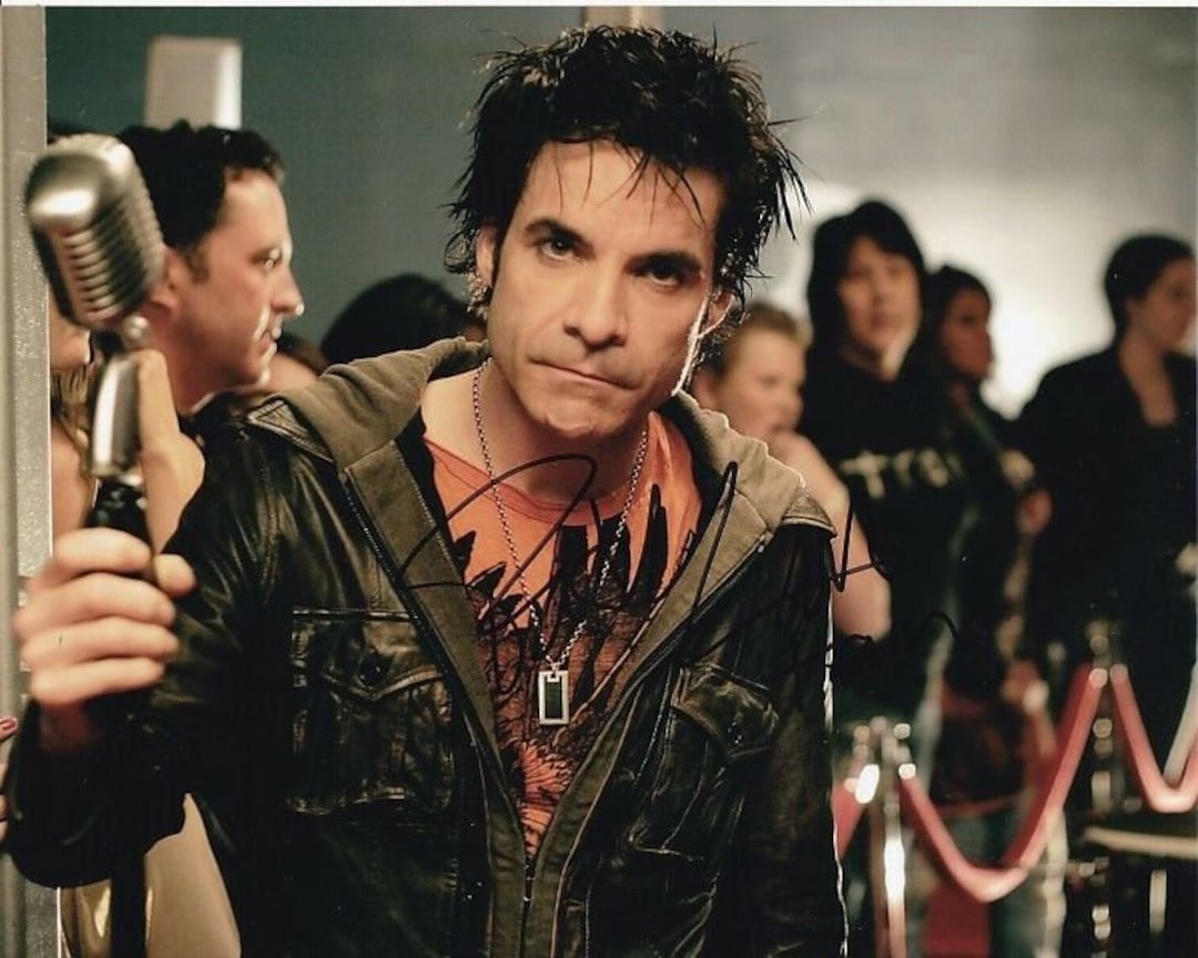 Pat Monahan Signed Autographed 8x10 Train Photo - Etsy