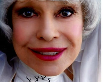 Kat Dennings & Beth Behrs Signed Autographed 8x10 2 Broke Girls ...