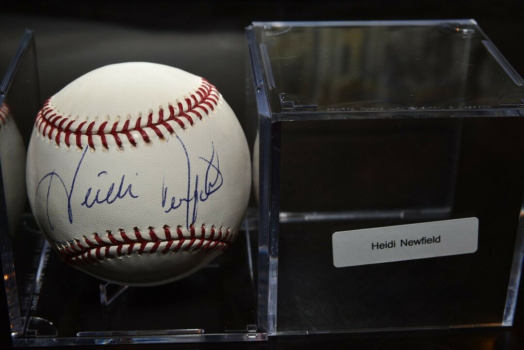Heidi Newfield Signed Autographed Rawlings Baseball - Etsy