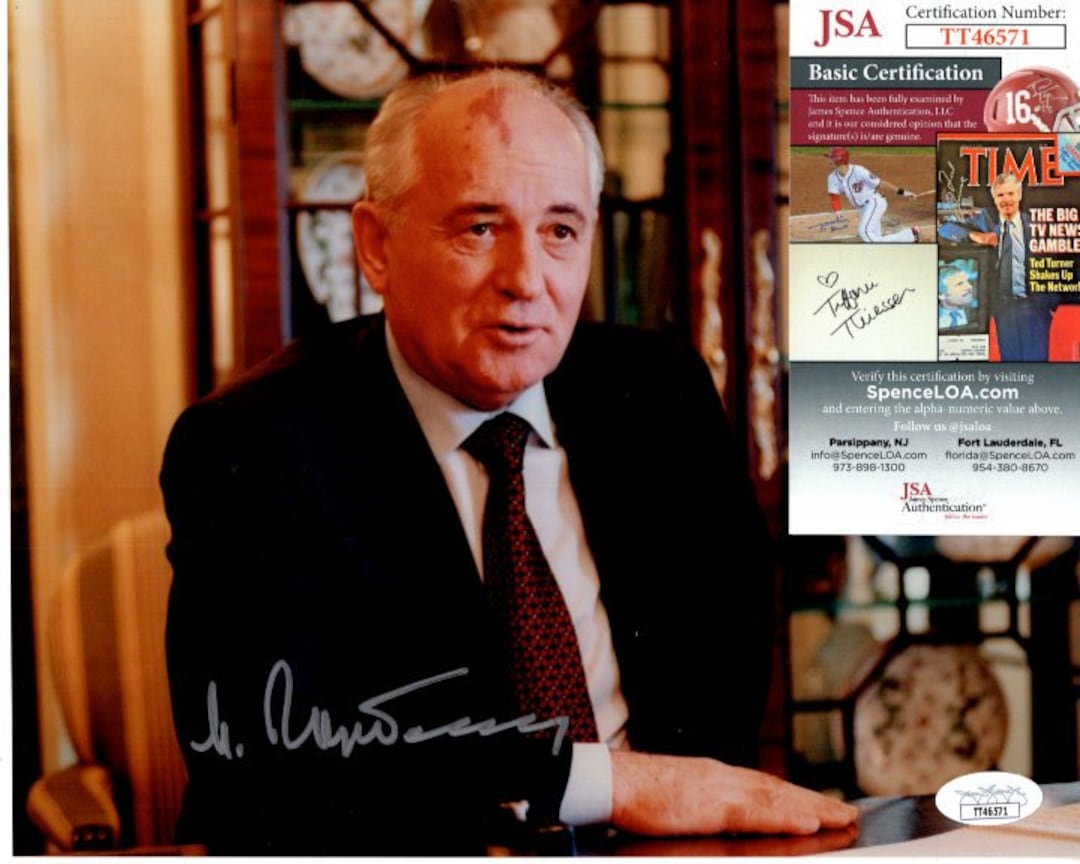 Mikhail Gorbachev Signed Autographed 8x10 Energy Globe Award Photo - Etsy