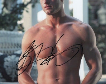 Justin Hartley - Etsy
