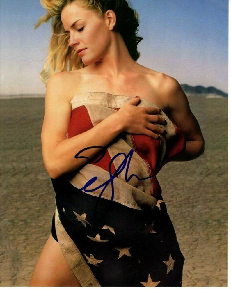 Elisabeth Shue Signed Autographed 8x10 American Flag Photo - Etsy