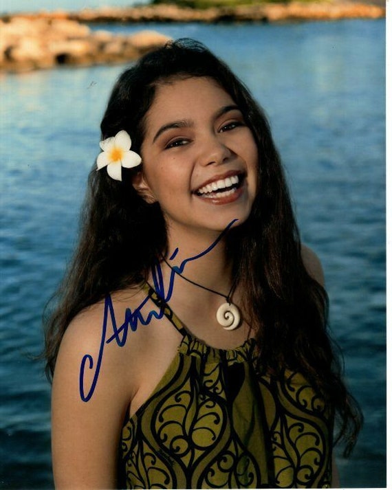 Auli'i Cravalho Signed Autographed Disney Moana 8x10 Photo | Etsy