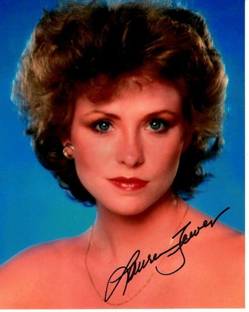Lauren Tewes Signed Autographed The Love Boat Julie Mccoy Etsy