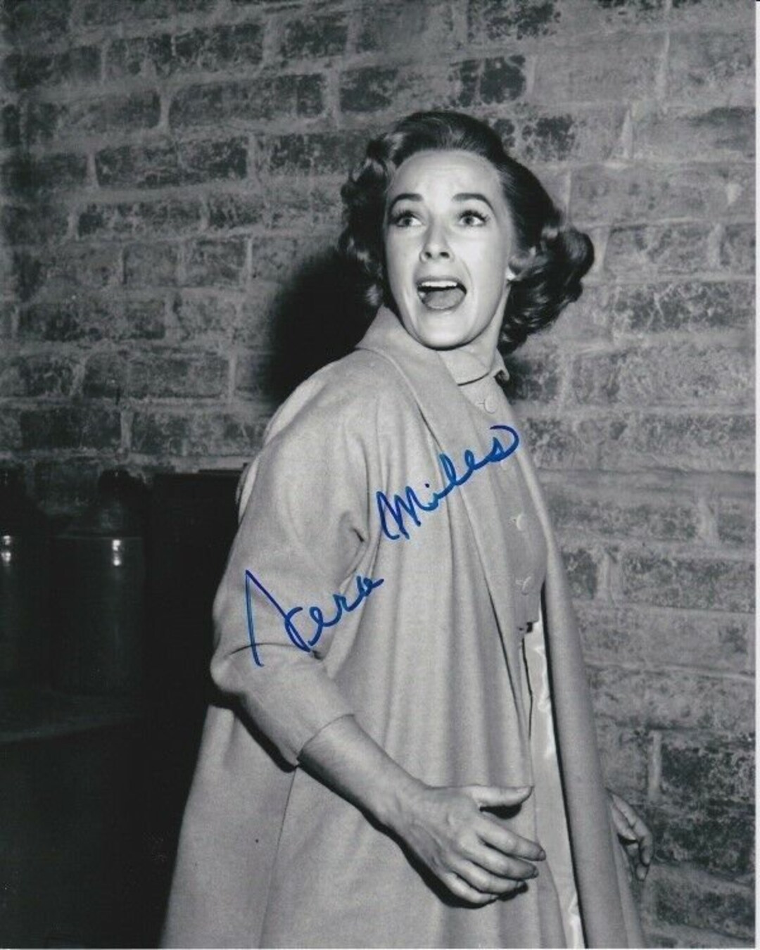 Vera Miles Signed Autographed 8x10 Psycho Lila Crane Photo - Etsy