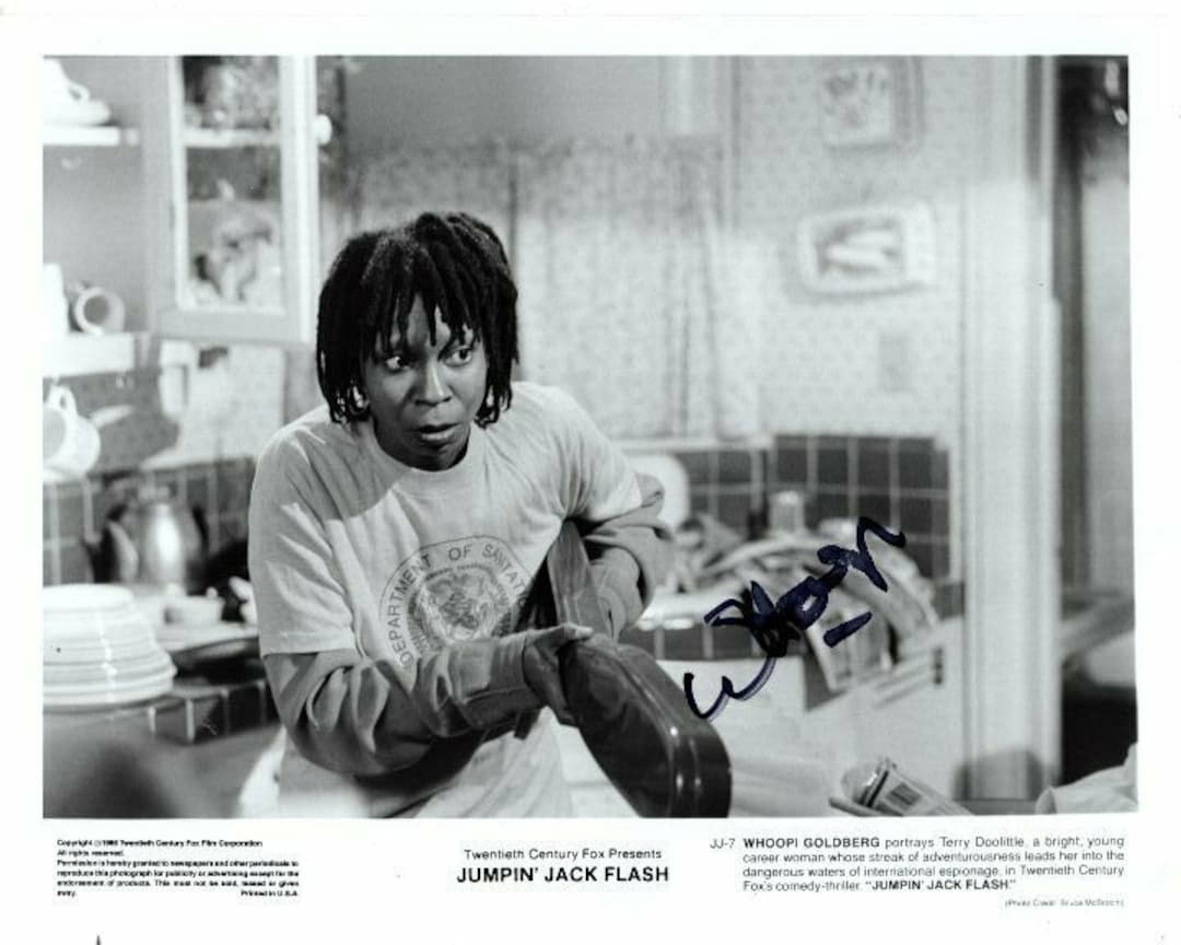 Whoopi Goldberg Signed 8x10 Jumpin' Jack Flash Terry Doolittle Original ...
