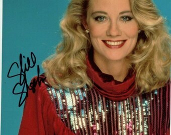 Cybill Shepherd Signed Autographed 8x10 Moonlighting Madelyn Maddie ...
