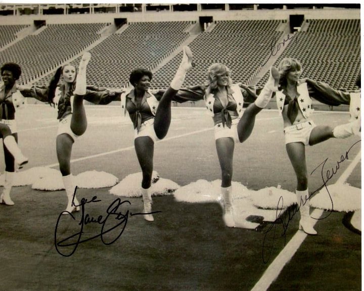 Lauren Tewes and Jane Seymour Signed 8x10 Dallas Cowboy Cheerleaders ...