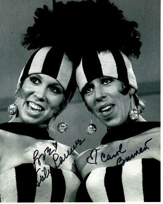 Carol Burnett and Vicki Lawrence Signed Autographed 8x10 Photo - Etsy