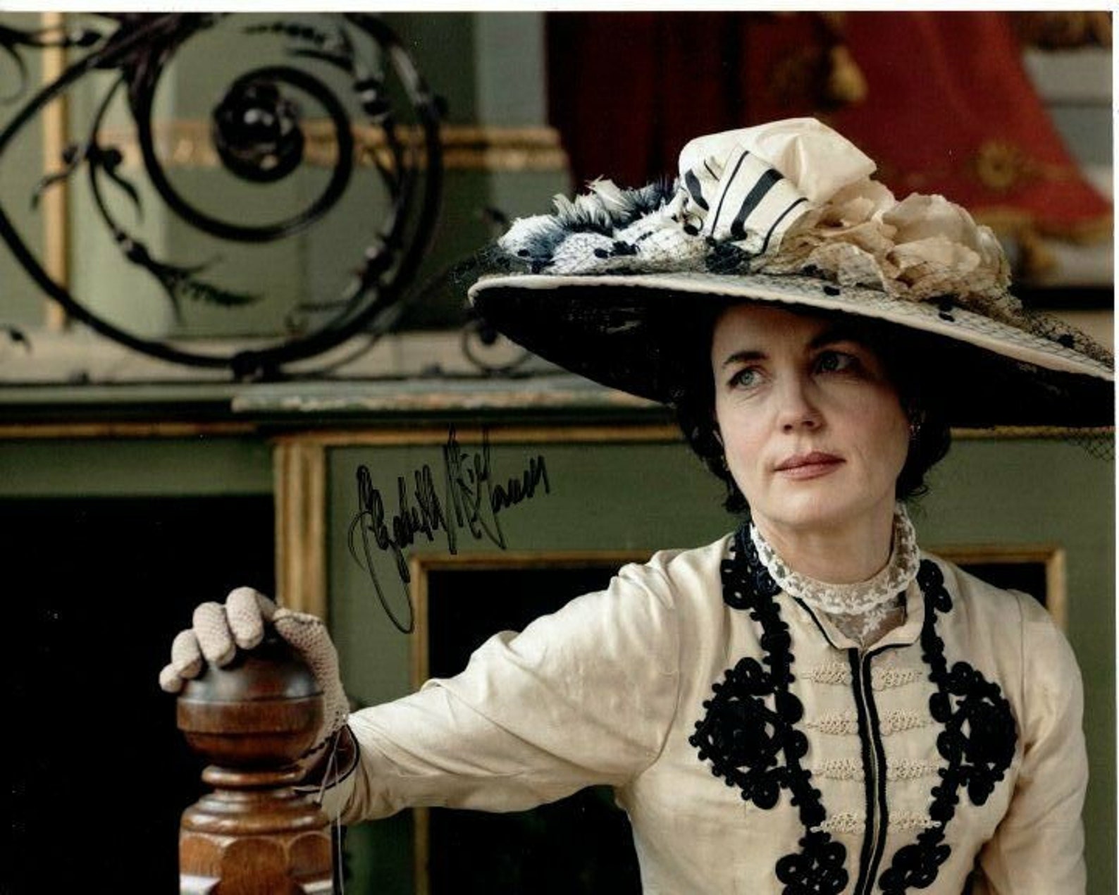 Elizabeth Mcgovern Signed Autographed 8x10 Downton Abbey Cora Crawley ...