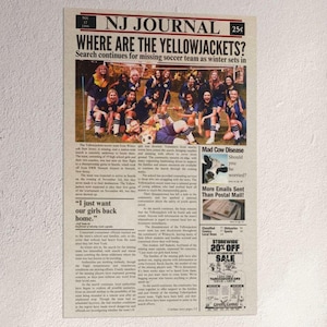 YELLOWJACKETS 90s Newspaper Matte Poster, Yellowjackets Poster, TV Show ...