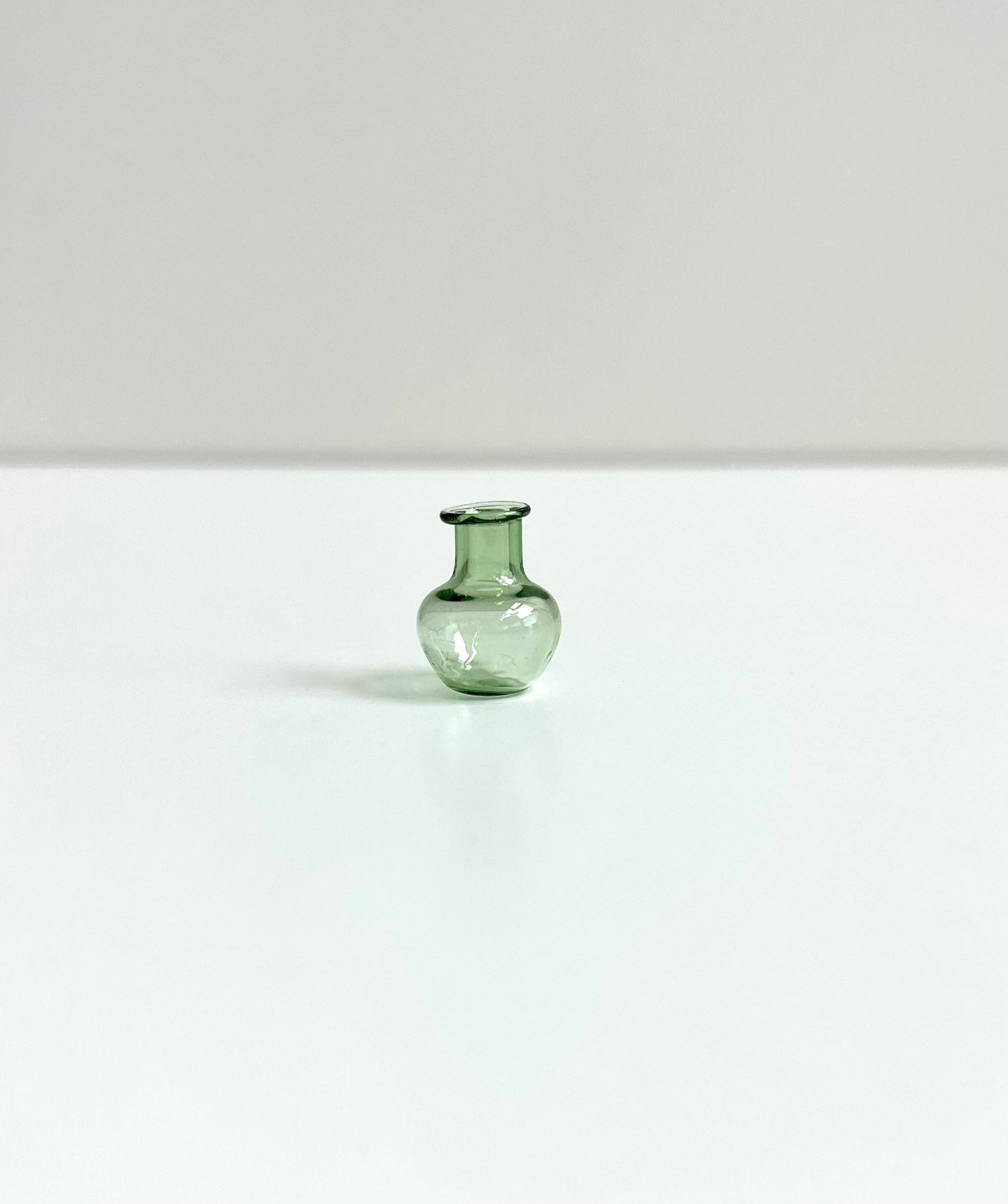 Miniature Glass Whisker Vase smooth - Etsy