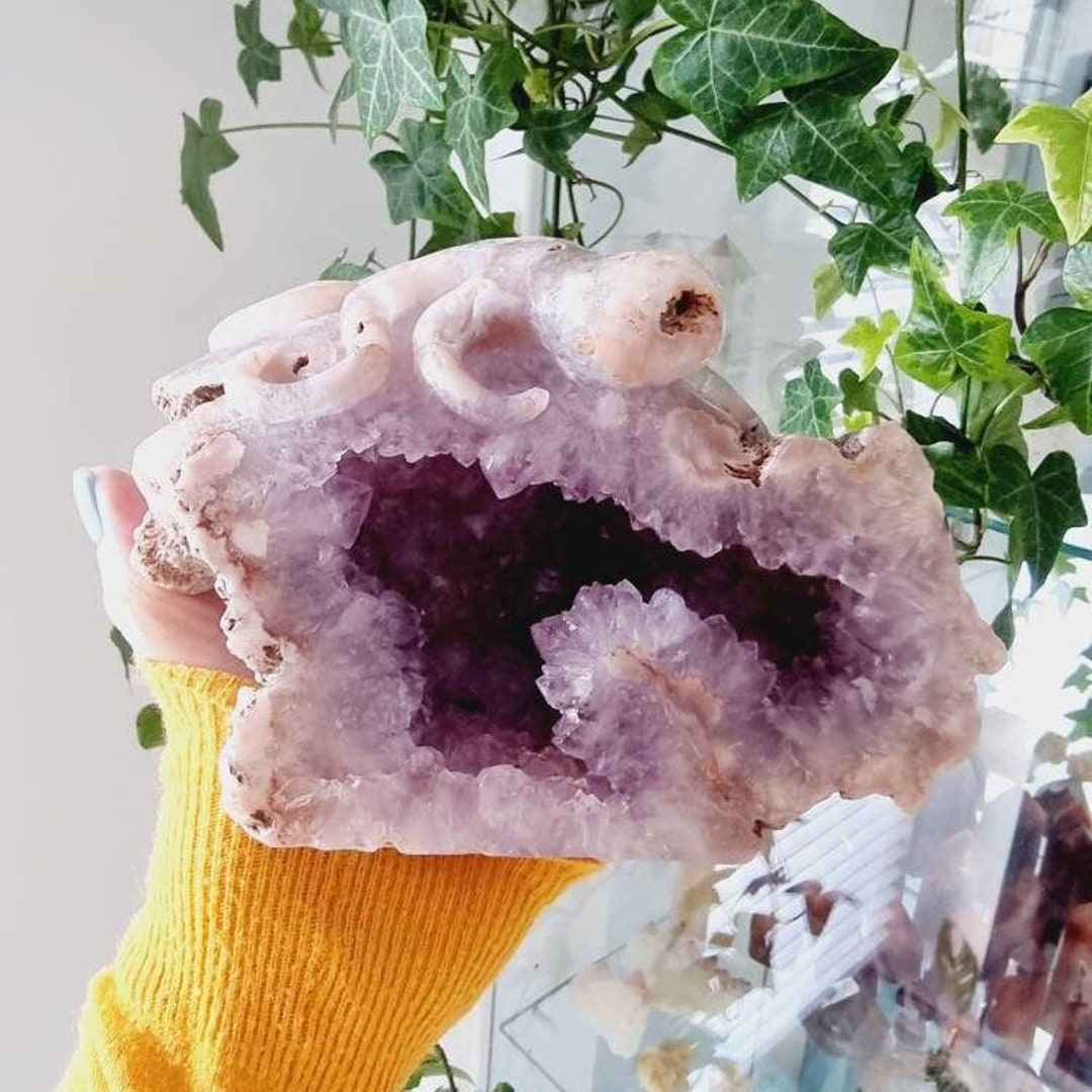 Rare Amethyst Cave Octopus Crystal Gemstone Decor, Raw Amethyst Cave ...