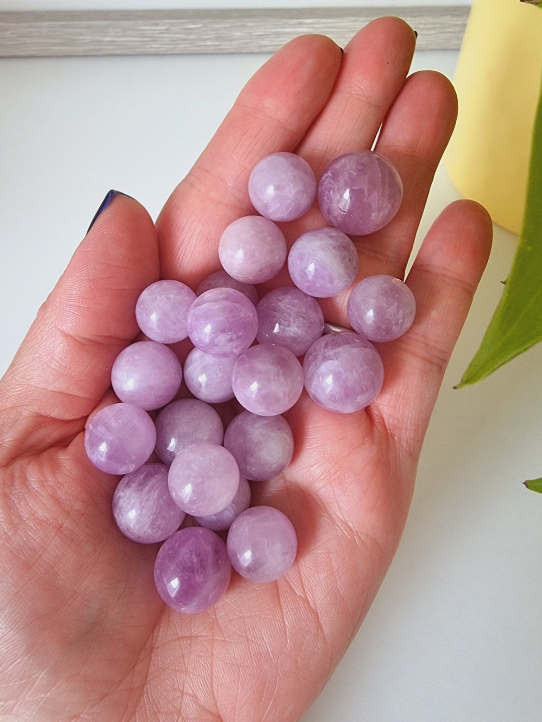 Kunzite Sphere, Natural Kunzite Spheres,polished Crystal Sphere ...
