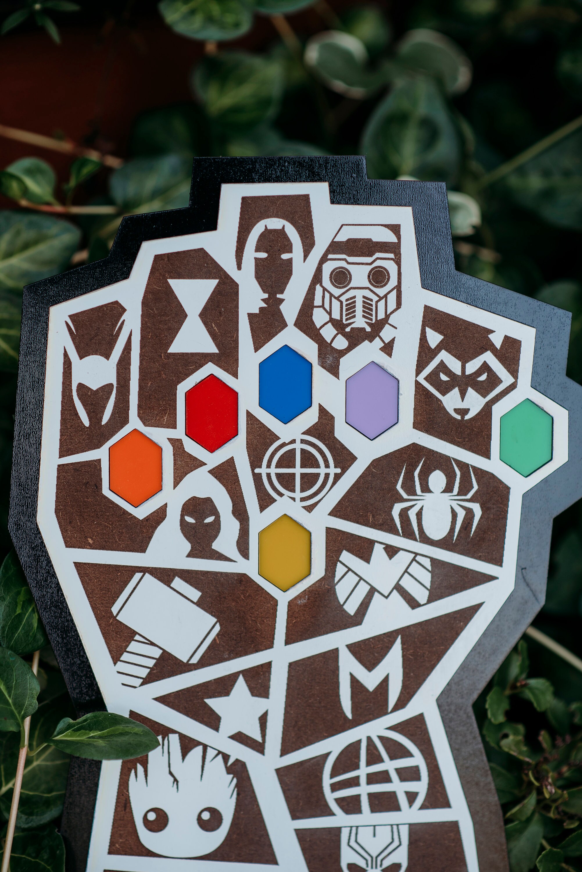 Personalized Infinity Gauntlet Wall Sign - Etsy