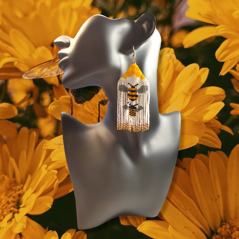 Bee Earrings / Handmade Earrings/beautiful Earrings/ Beaded Earrings/ Delica Beads Earrings ...