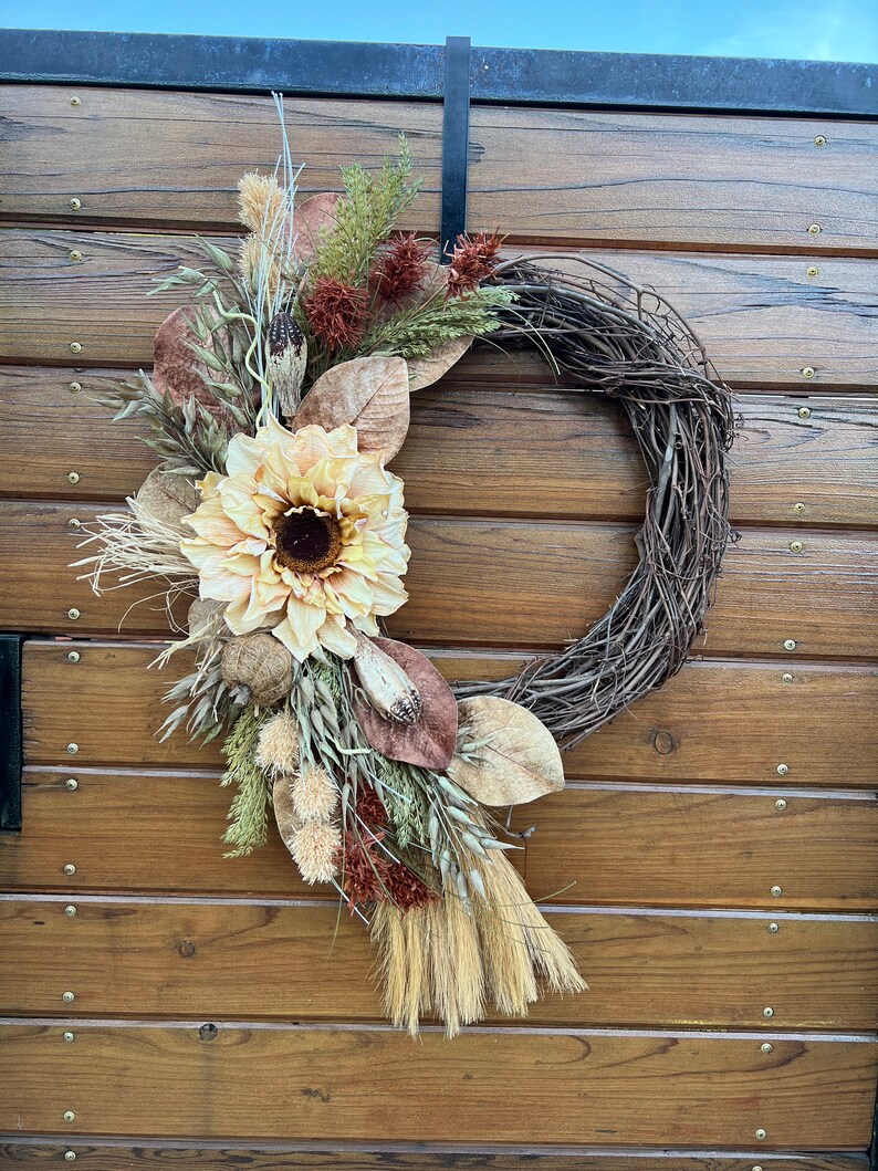 Rustic Boho Chic Wreath. Sunflowers Oats Dried Grass in - Etsy