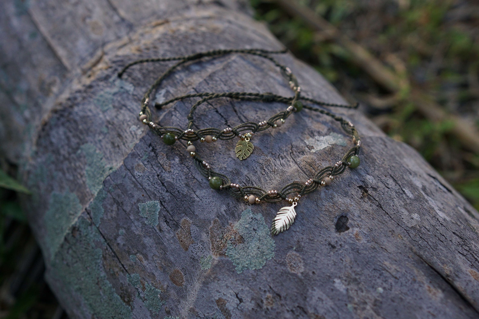 Jade Tropical Leaf Monstera Charm Macrame Anklet // Healing - Etsy