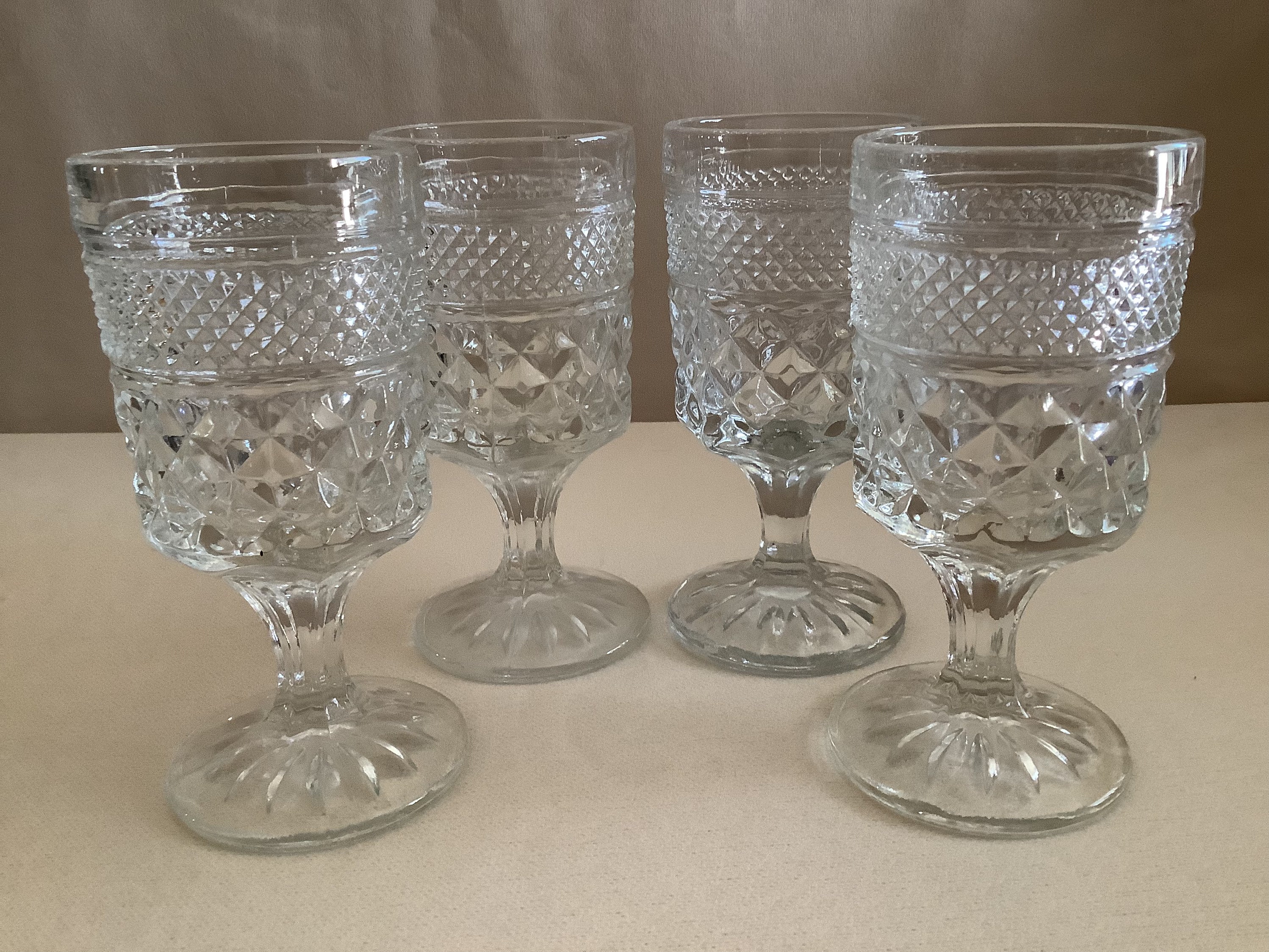 Vintage Anchor Hocking Wexford Pattern Clear Glass Claret Wine Glass ...